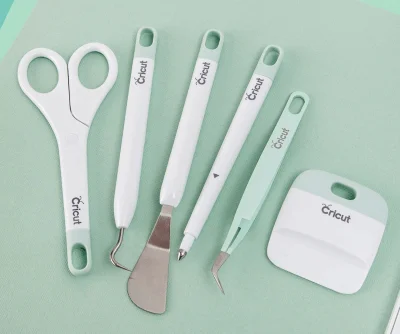 10 Must Have Cricut Tools – Personal Die Cutting